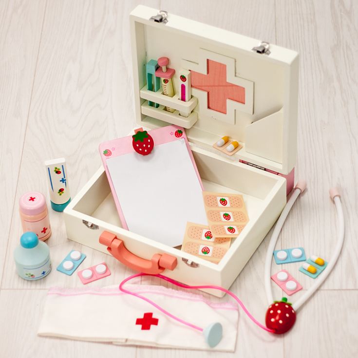 Personalised Wooden Doctor Case | The Gift Experience